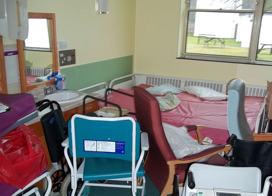 What is a ‘little use’ of an outlet?