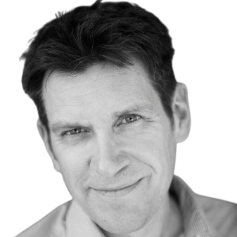 What does an Authorising Engineer (Water) do?